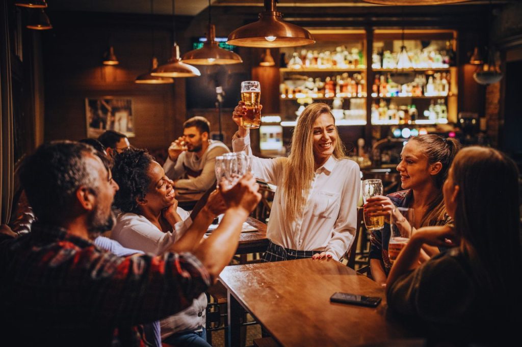 Un refugio de tradición y convivencia en un pub irlandés | VIVA RADIO